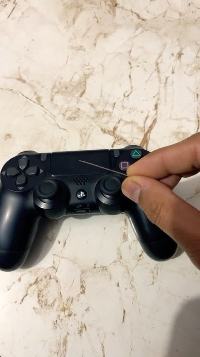 Hidden Button on the PS4 Dualshock Controller - YouTube