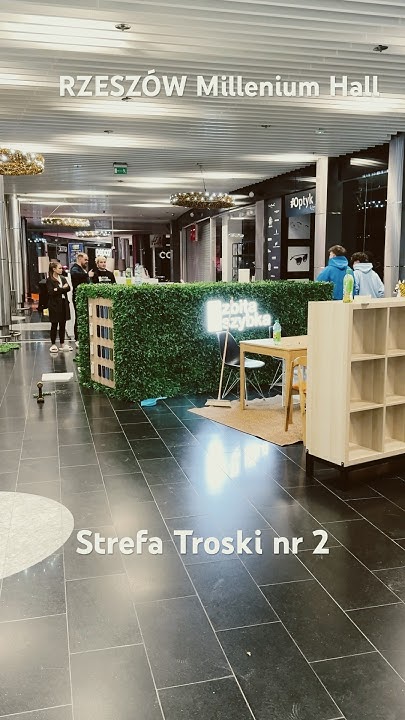 Otwieramy w Millenium Hall Rzeszów Wyspa - Strefa Troski Zbita Szybka Akcesoria iPhone 😍 - YouTube