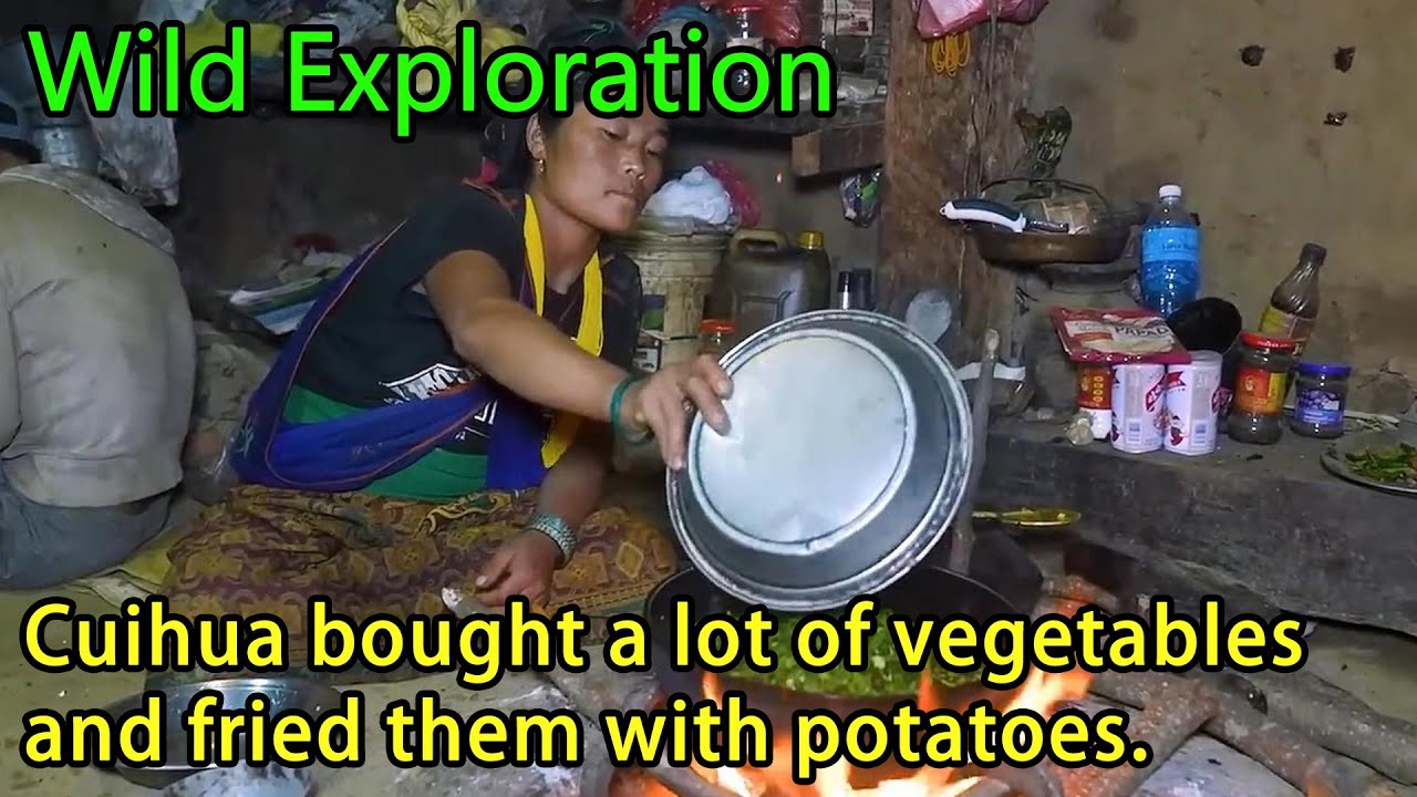 Cuihua can't live without wild vegetables, and she bought a lot of them ...