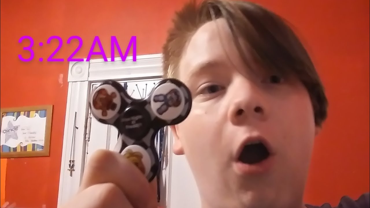 DO NOT SPIN A FIDGET SPINNER AT 3AM (Apparitions Seen) - YouTube