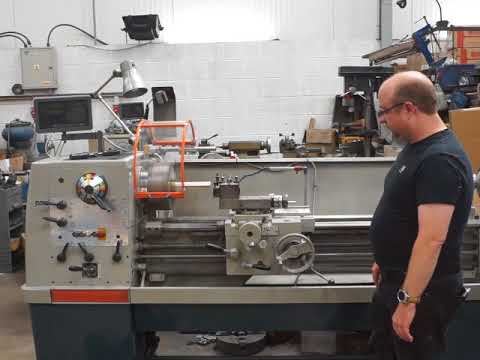 Colchester Triumph 2000 lathe - YouTube