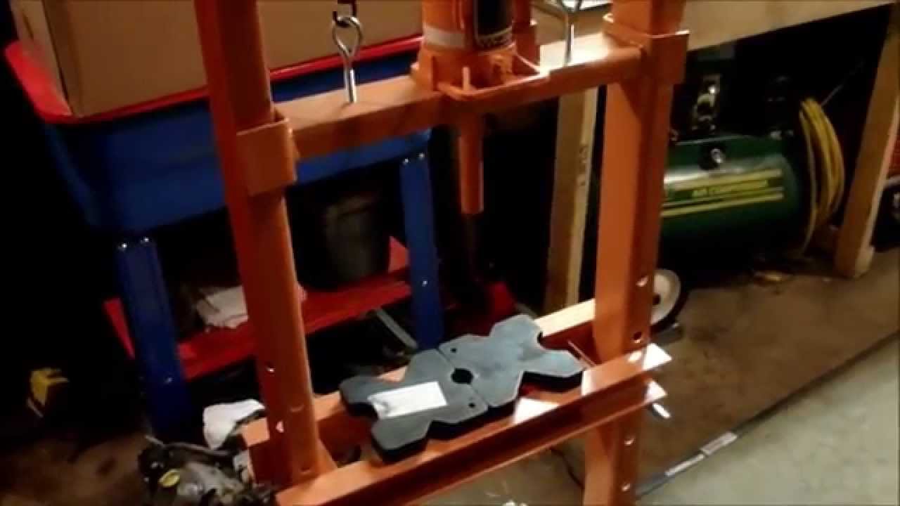 Review - Harbor Freight 12 Ton Press - YouTube