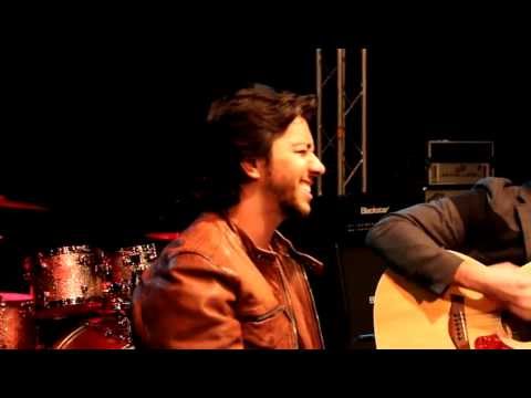 U can go on (acoustic - live to Stickam) - BackUpSun