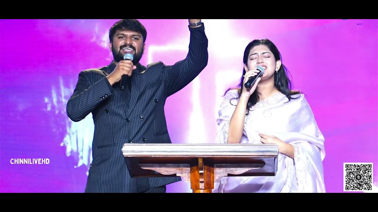 What a wonderful worship as a couple again 🔥🔥🔥 Fire Annointing Sreshta ...