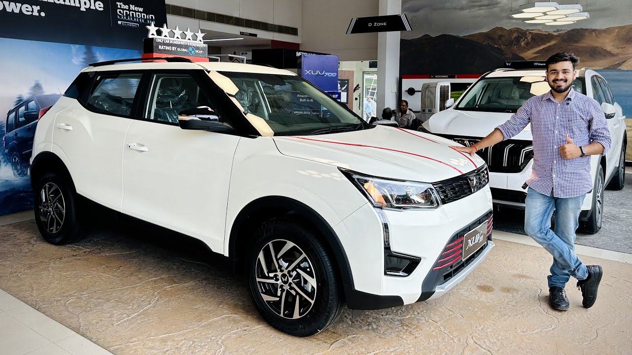 2024 Mahindra XUV 300 W8 14.01 Lakh Top Model Features | Interior and ...