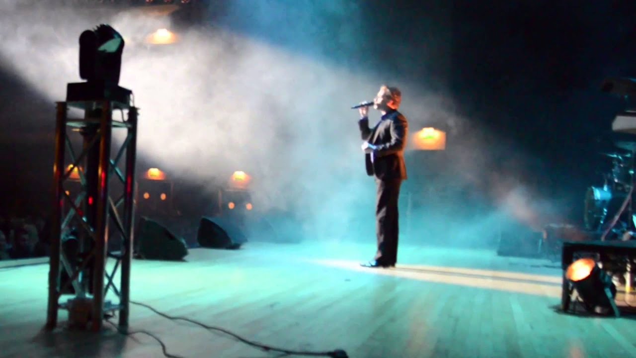 Jon Moses, Sheffield City Hall, Run - YouTube
