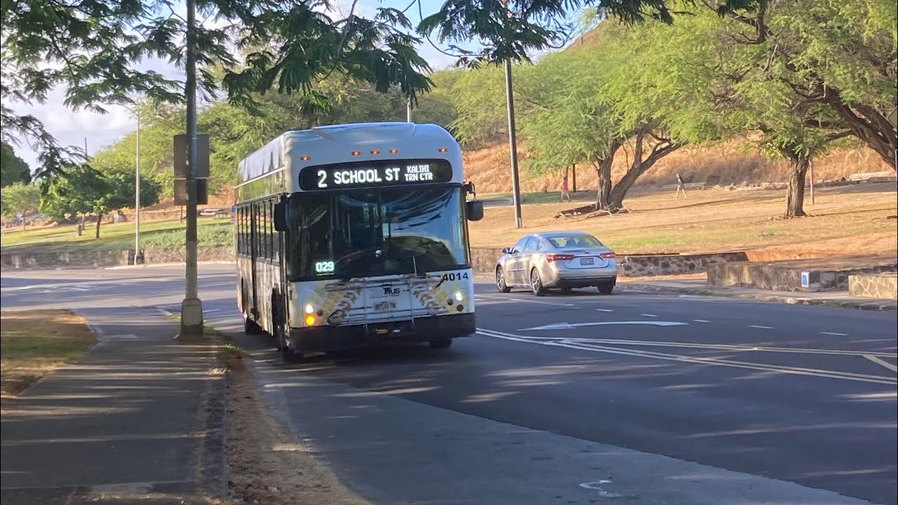 Honolulu TheBus Route 2 School Street-Kalihi Transit Center, Bus 4014 ...