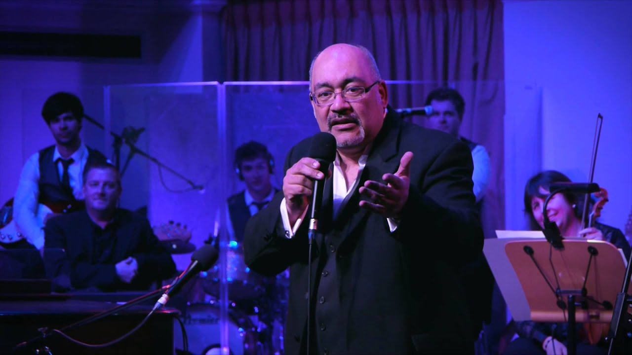 Jonathan Veira - Opera Story - YouTube