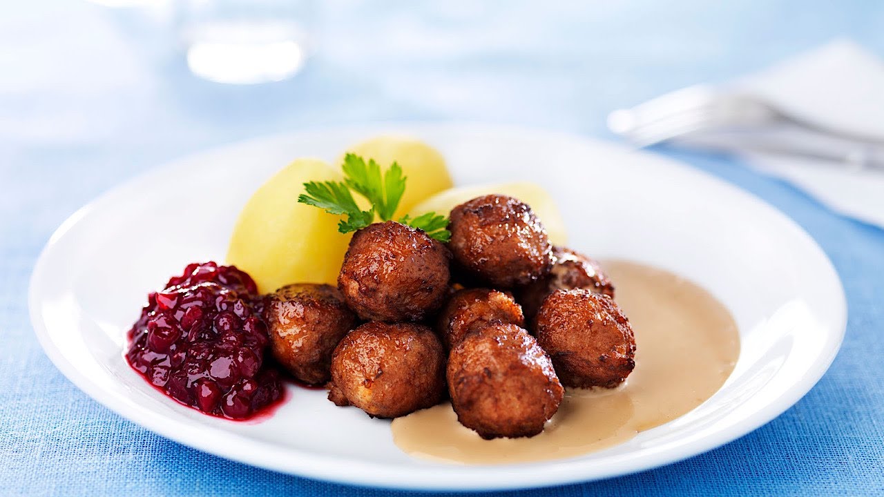 Фрикадельки из ИКЕИ с брусничным соусом - секретный рецепт. # ...