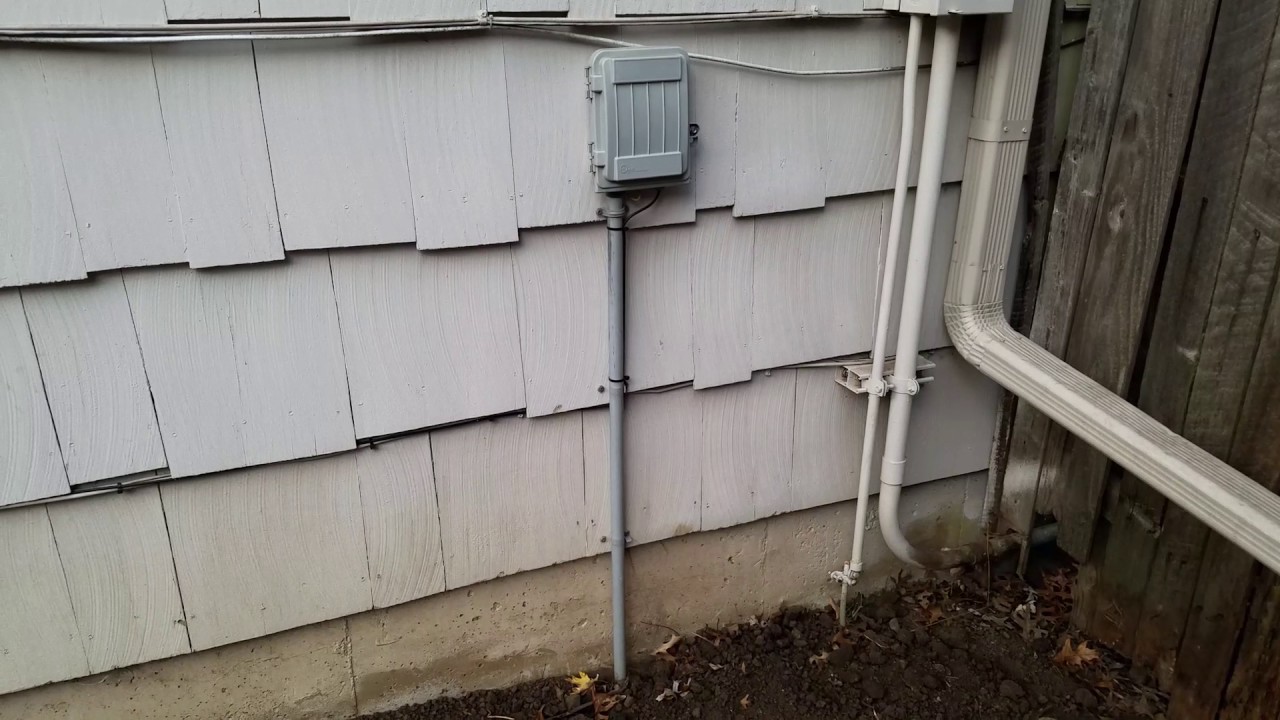 Google Fiber repair of broken line to house - YouTube