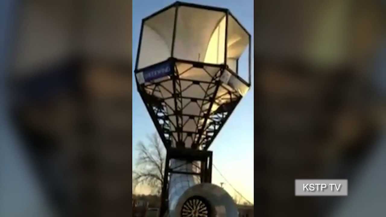 New wind generation technology produces 6 times more energy - YouTube