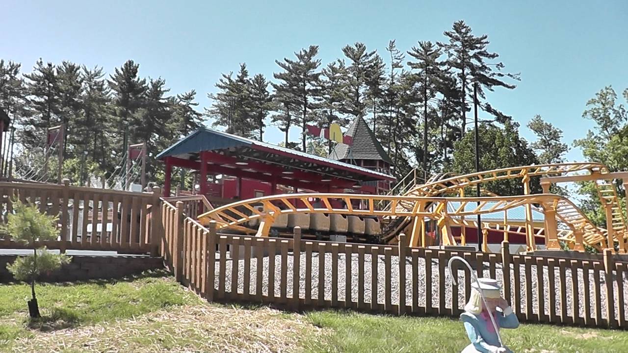 Holiday World Holidog Express Train Ride - YouTube