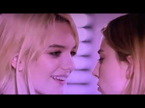 Kenna James Kissing A Lesbian Part 6 (Subscribe To @PositiveWorld23)