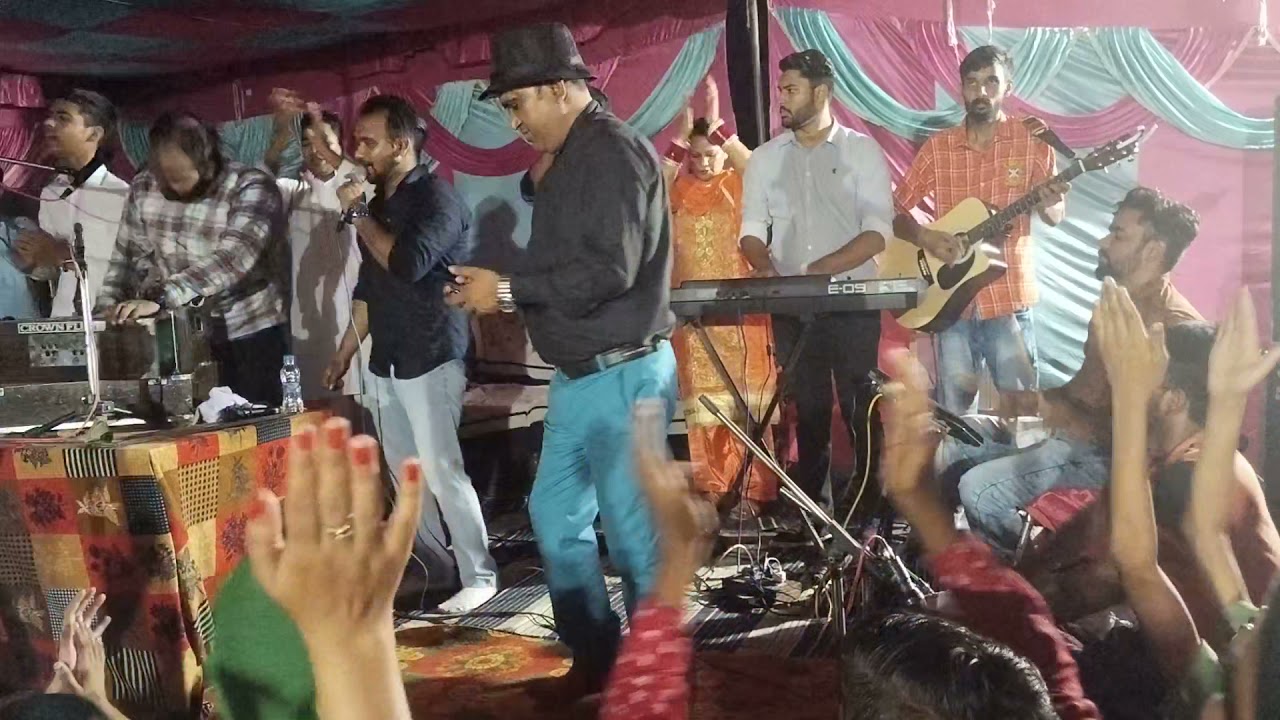 Worship With brother Deepak Johnson - YouTube