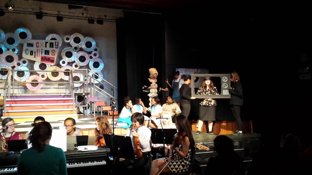 Hairspray Musical Motormouth Mabelle Scene - YouTube