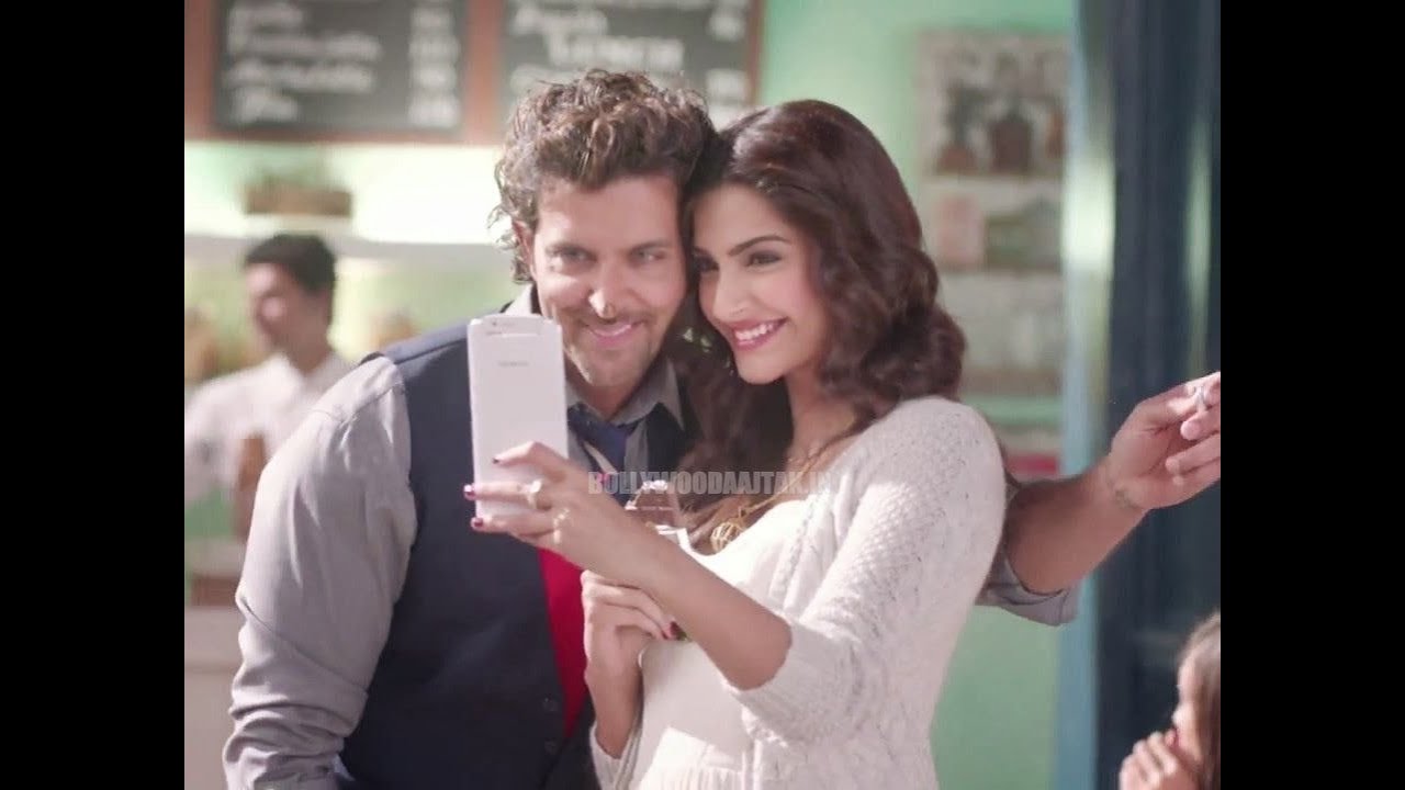 Pan Podak Lyric Video - YouTube