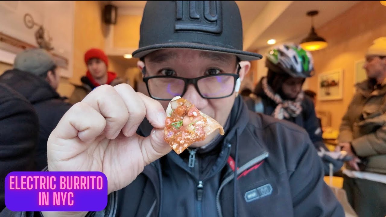 Eating in NYC at Electric Burrito - YouTube