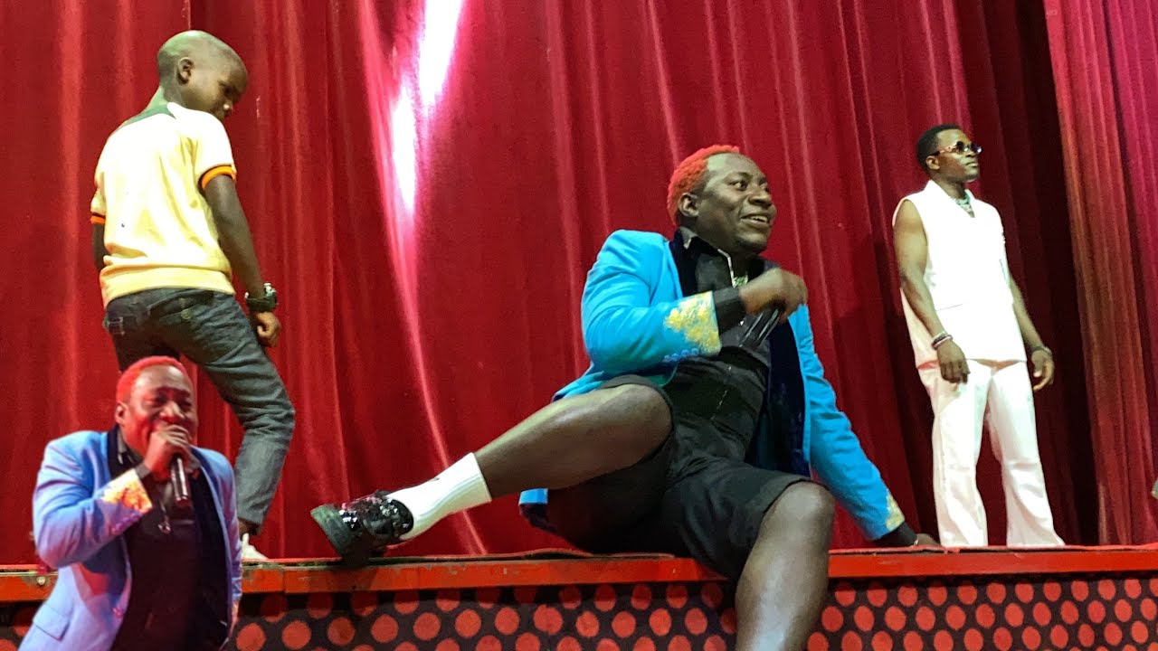 Dax Kartel massive performance at theatre labonita - YouTube