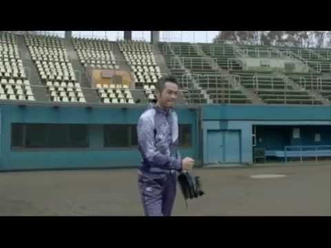【Ichiro】Laser beam ! Amazing pitching【Sato Pharmaceutical CM】 - YouTube