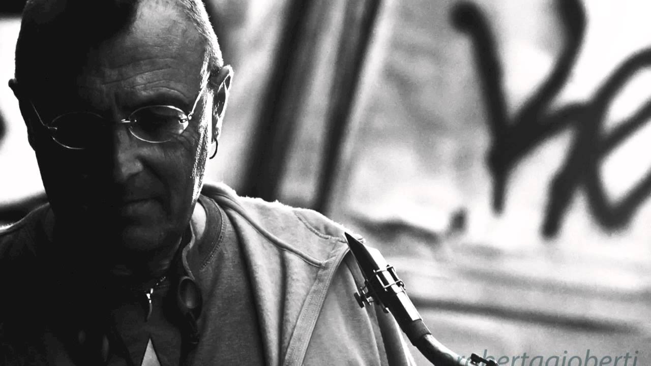 Daniele Sepe Loose Bloose Bill Evans - YouTube