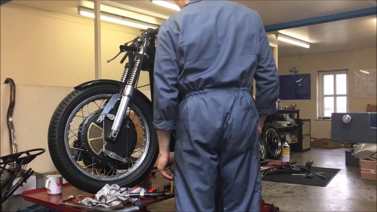 How To Build A Molnar Manx Norton - YouTube