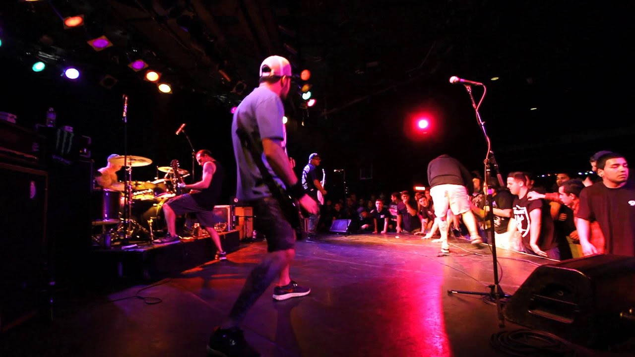 Terror "Spit my Rage" live @ The Roxy 2.14.13 - YouTube