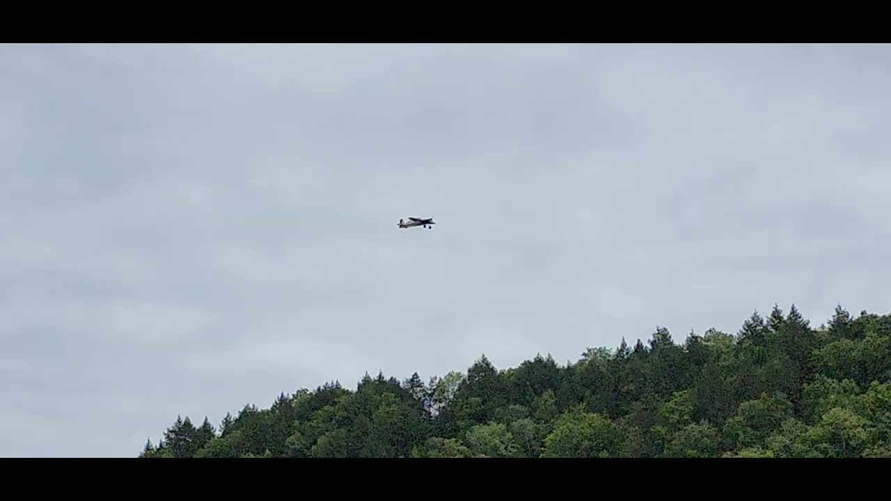 My pops flying the ra cores extra xl at neat 2022. - YouTube
