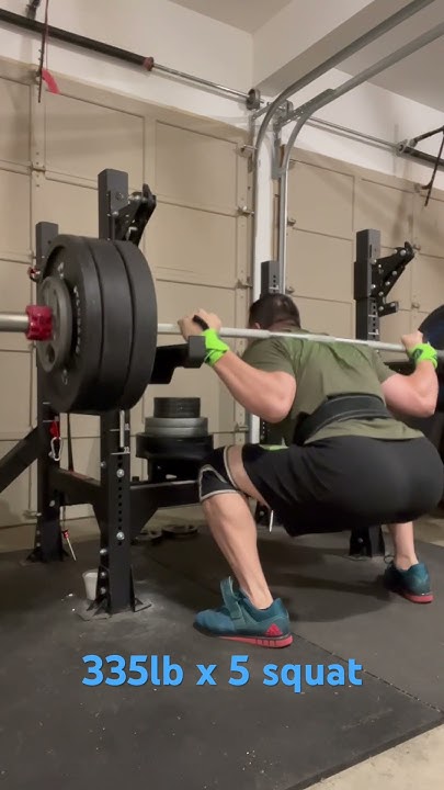 335lb x 5 squat - YouTube