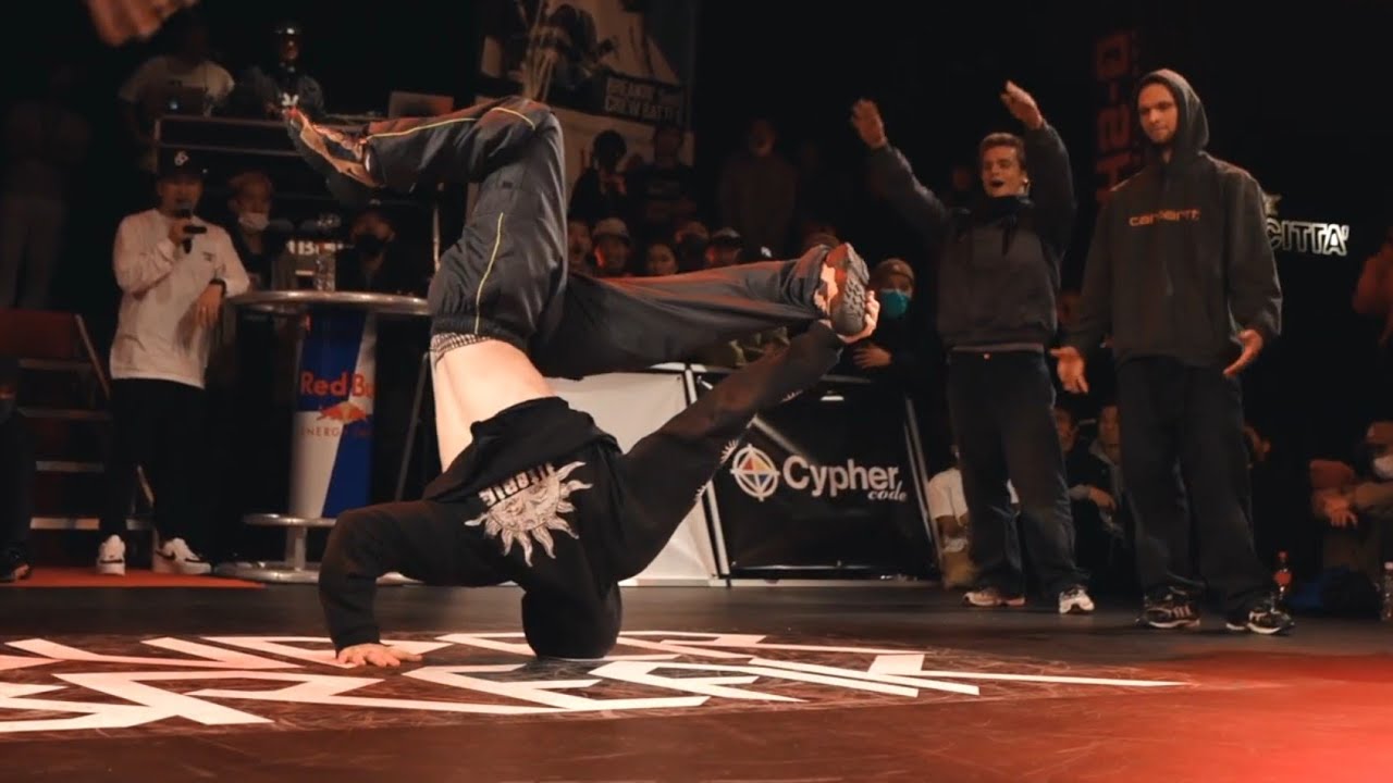 Bboy Robb @ Superbreak 2022 🇧🇪 - YouTube