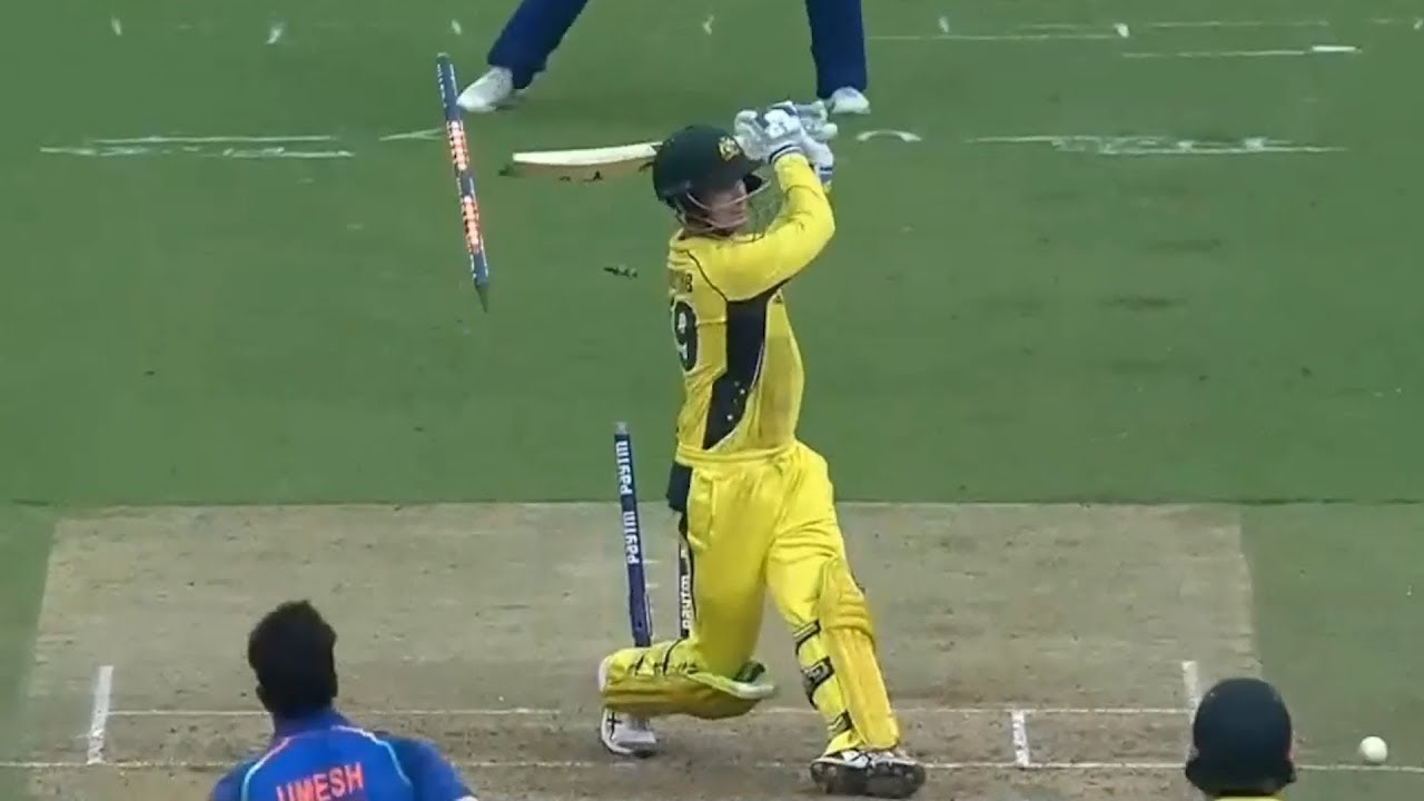 INDIA VS AUS 4th ODI Australia Fall of wickets - YouTube