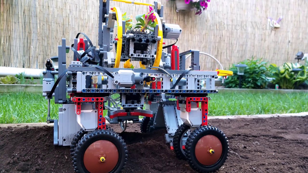Lego Garden Machine - MOC - YouTube