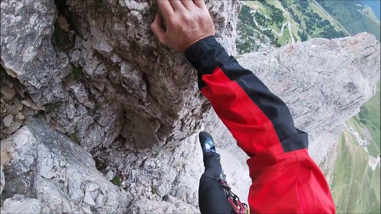 Via Jahn - Terza torre del Sella - YouTube