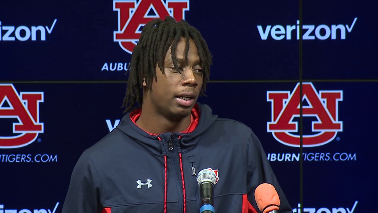 Auburn receiver Ryan Davis looks back at Georgia win - YouTube