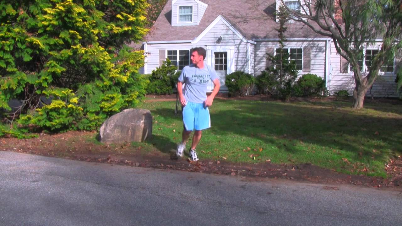 The One Nut Guy in "Runner's Cramp" - YouTube