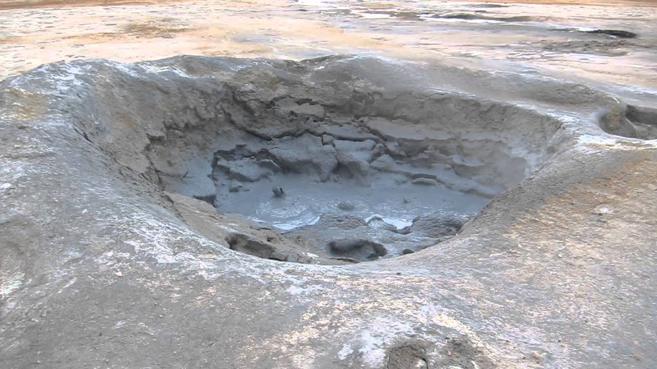 Mud pot in Iceland - YouTube