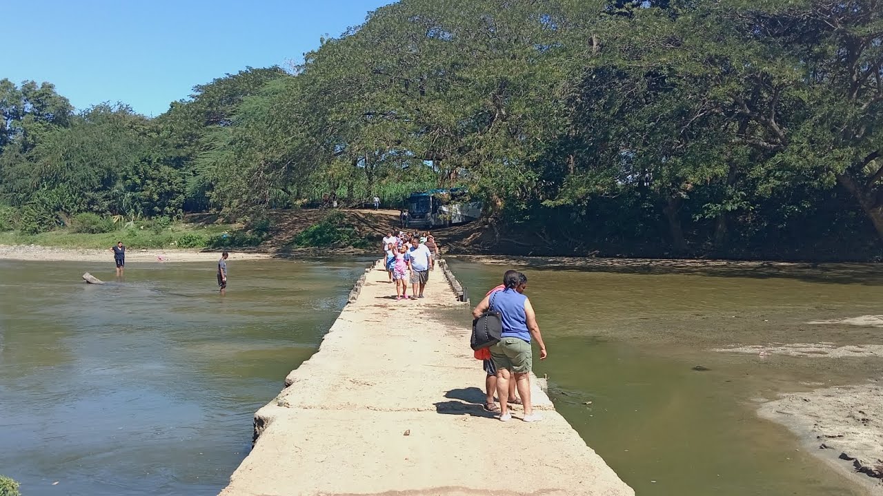conose el río en Martín García guayubin - YouTube
