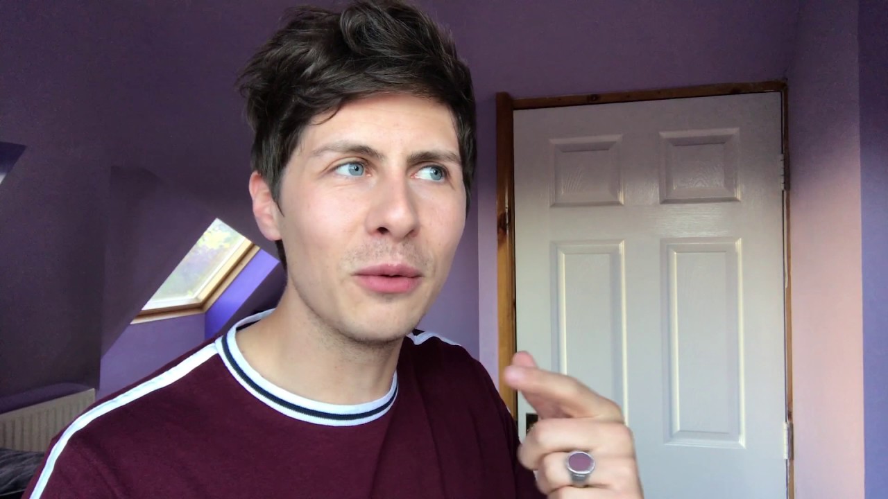 Vlog #1: I married WOLVERINE...17 weeks pregnant - YouTube