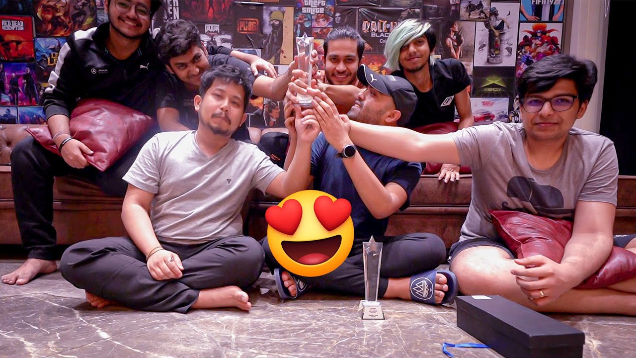 S8UL - Awarded The Best Squad of the Year - YouTube