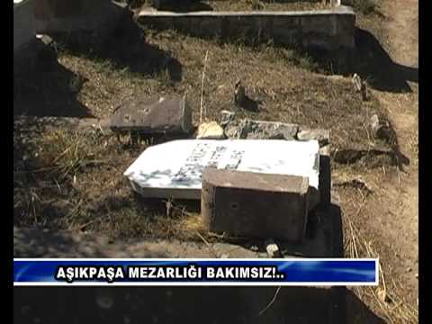 Aşıkpaşa mezarlığında istenmeyen görüntüler dikkat çekiyor