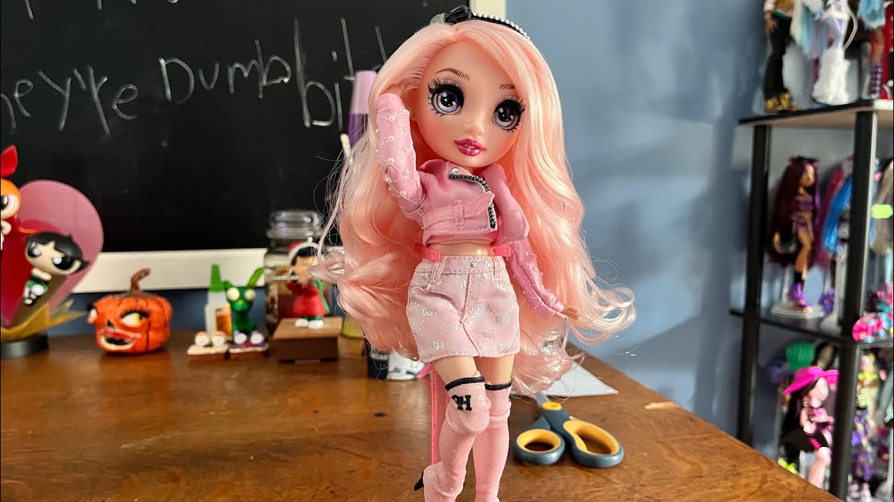 Rainbow High Color Ranking: Pink - YouTube