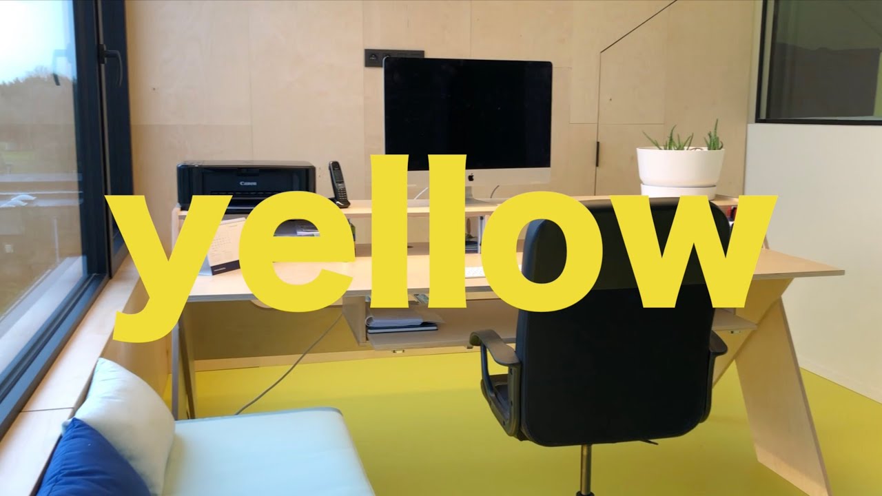 Studio Yellow, podcast- en radiostudio - YouTube