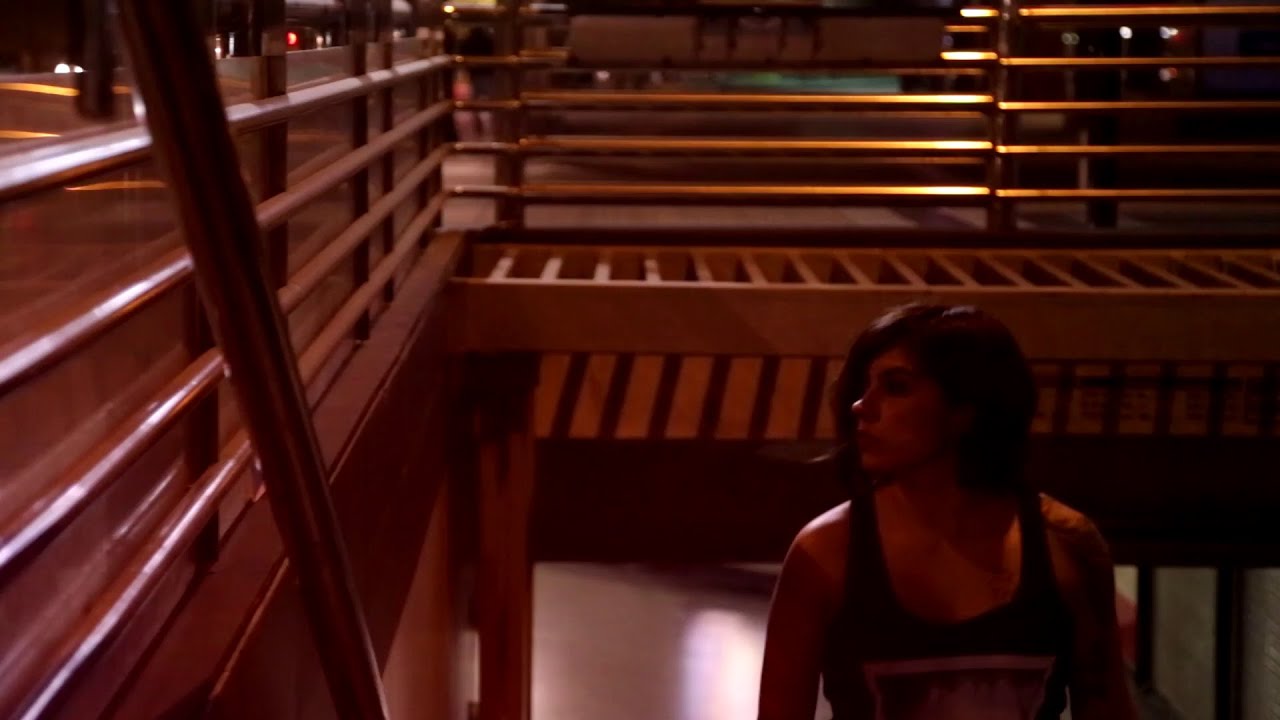 Silvertown - Coming Around (Official Video) - YouTube