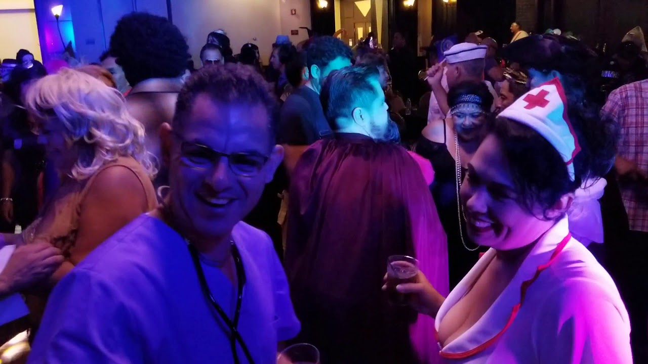 DJ OSCAR ENTERTAINMENT - BTD HALLOWEEN PARTY - DISCO INVASION - YouTube