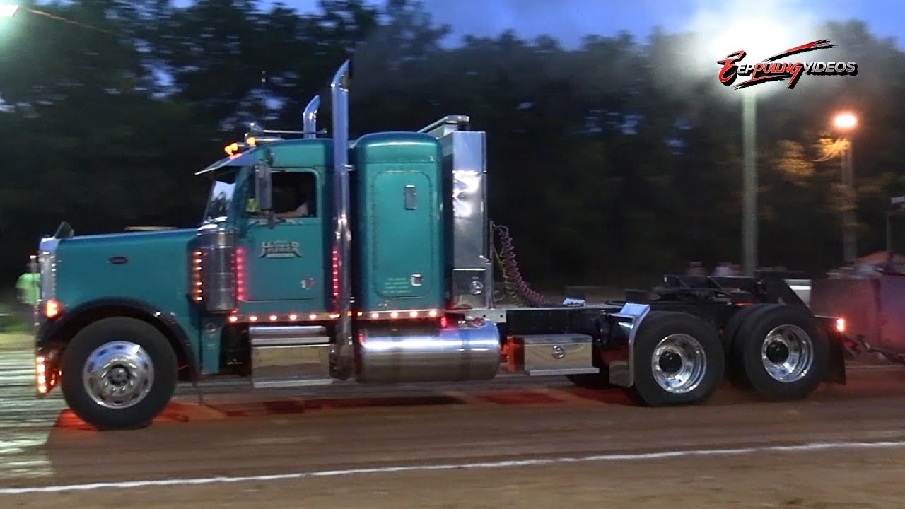 Truck Pulling 2025: Wild Running Street Semi Trucks Pulling At Berks ...