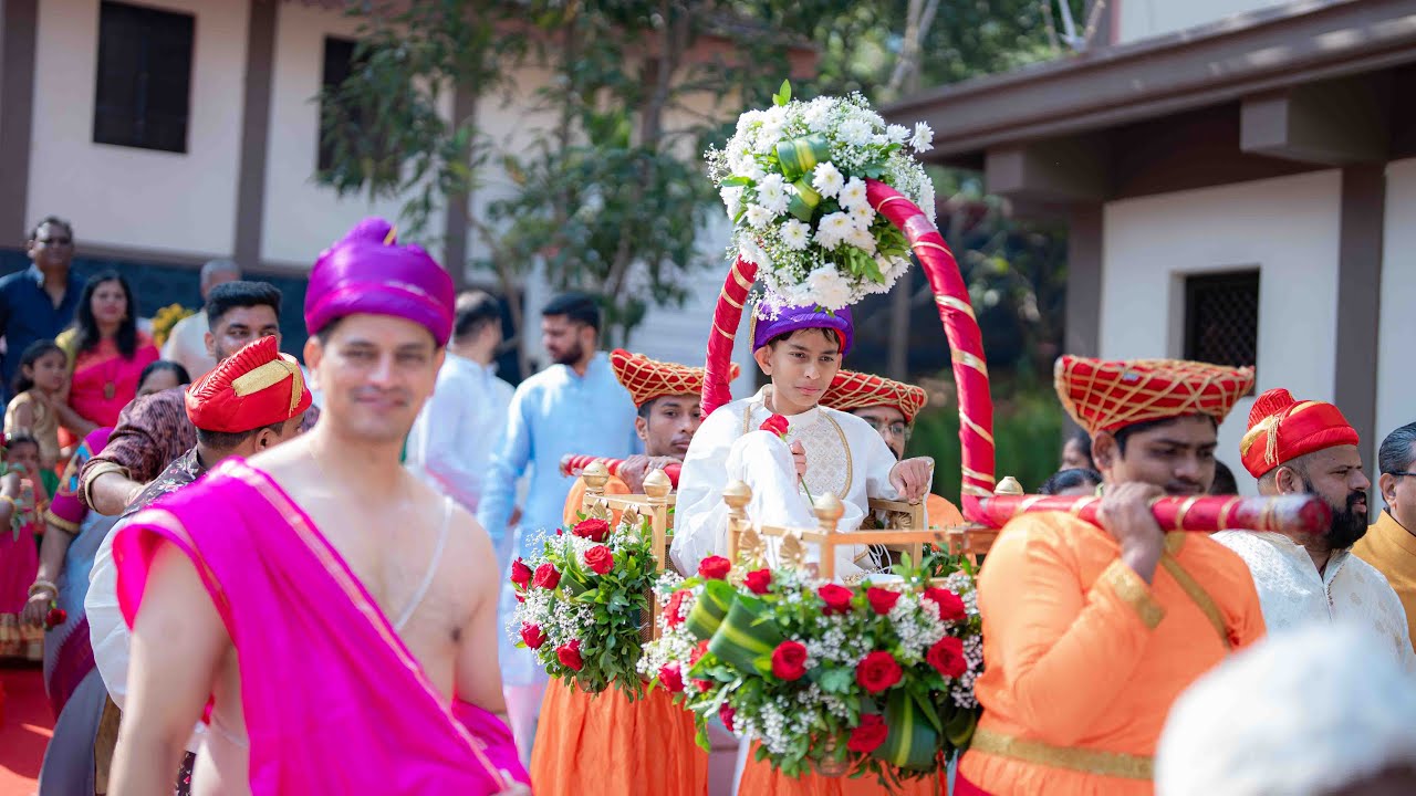 "Traditional Munj Ceremony Celebrating Coming of Age in Hindu Culture ...
