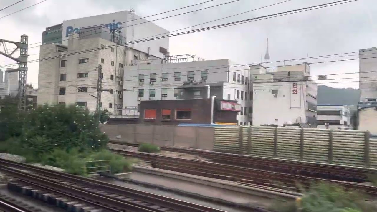 경부선 KTX-1 서울역 도착 - YouTube