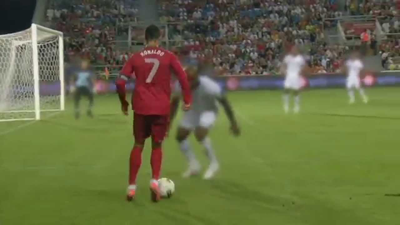 Cristiano Ronaldo with Cat - very fun - YouTube