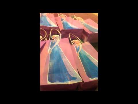 Diy Frozen party favor bags..budget friendly