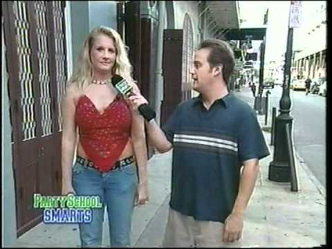 BLONDE WITH BIG BOOBS 2 / RUBIA TETONA 2