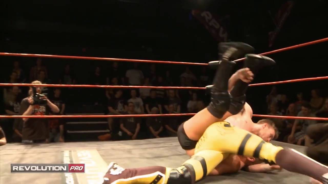 Will Ospreay-Corkscrew Senton Bomb - YouTube